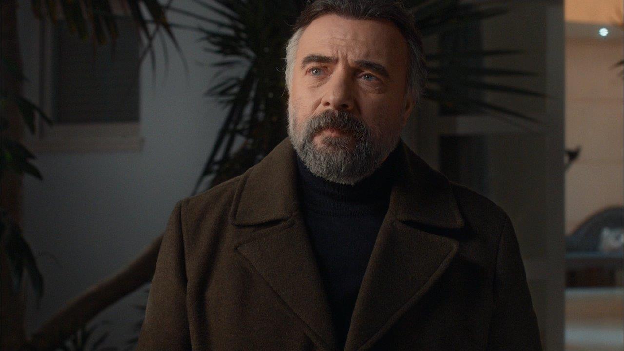 Ben Bu Cihana Sığmazam | Firuze ve Leyla Çatışması - İki Kadın Bir Adam...